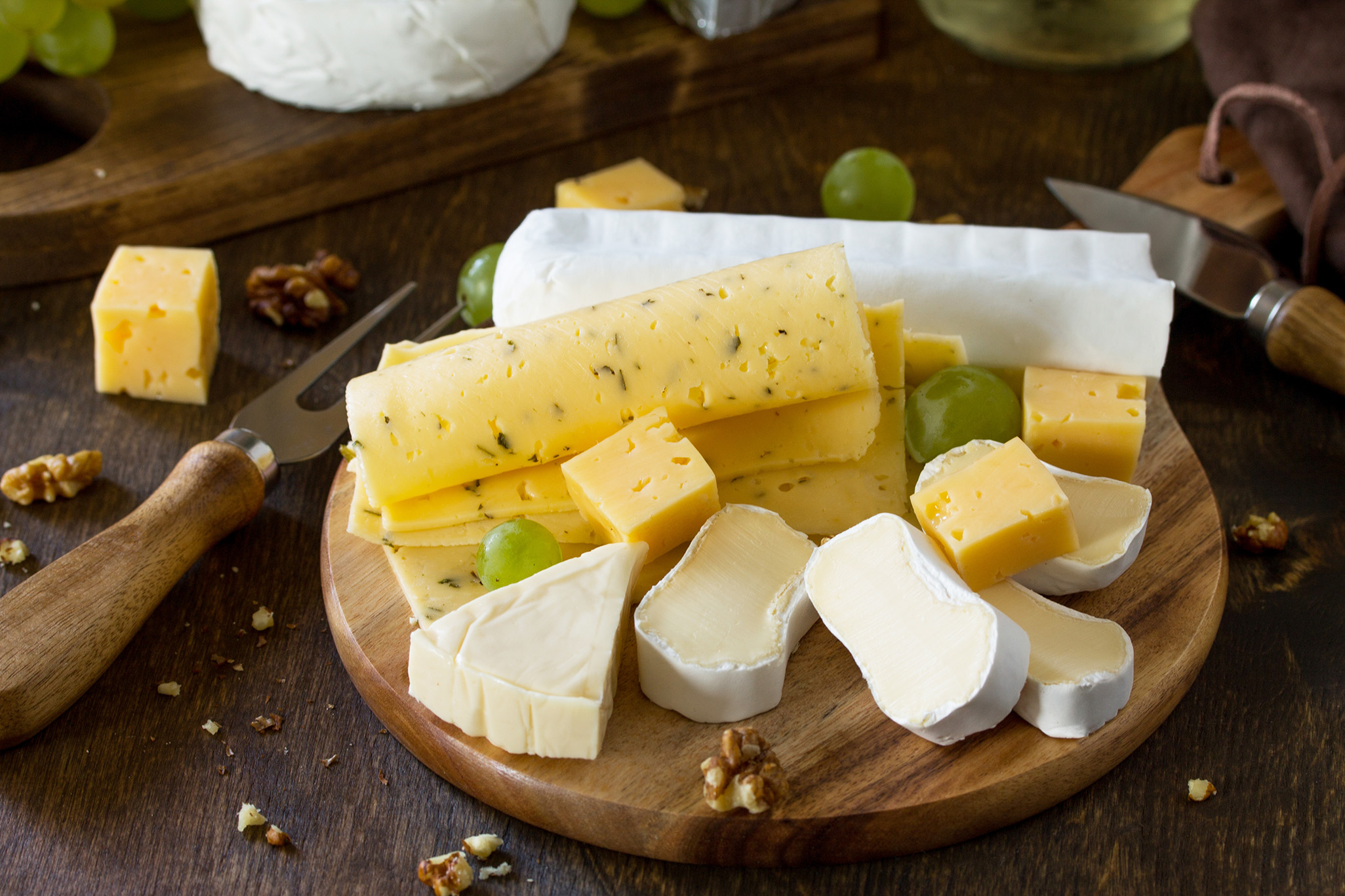 Wino i ser – jak ze sobą łączyć? - Biznes Hotel - pismo menedżerów hoteli